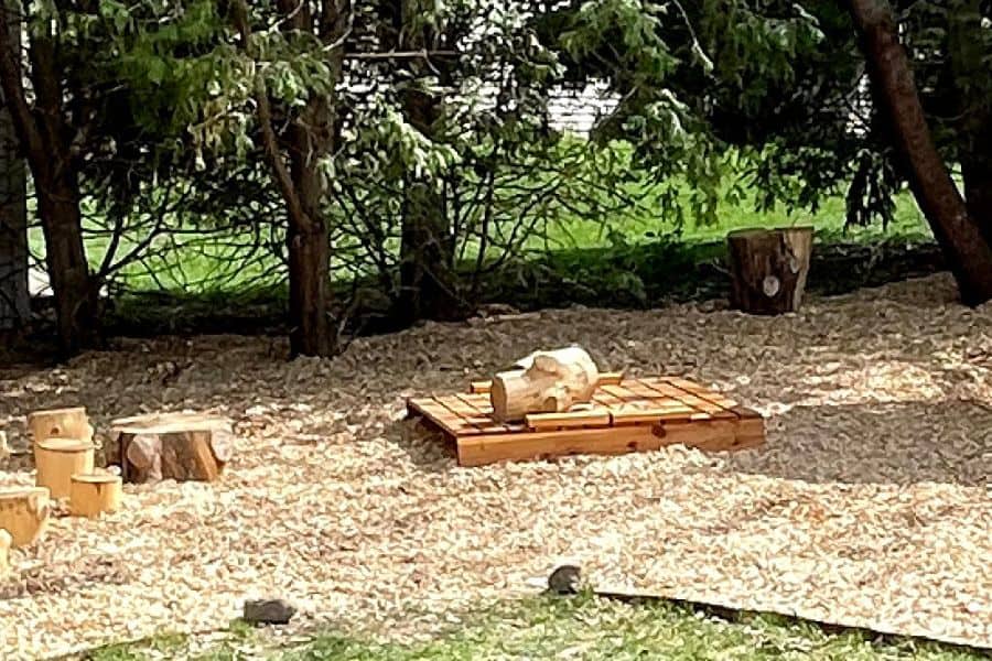 How To Build a Natural Playground In Your Own Backyard - Tiny Hands ...